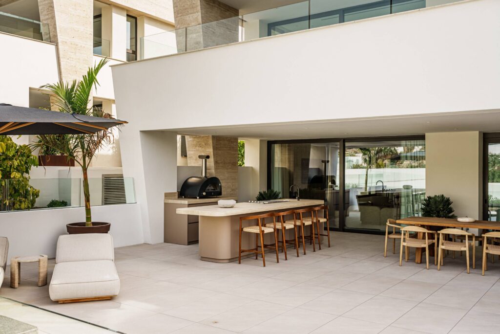 Showroom appointment - Lusso Outdoor